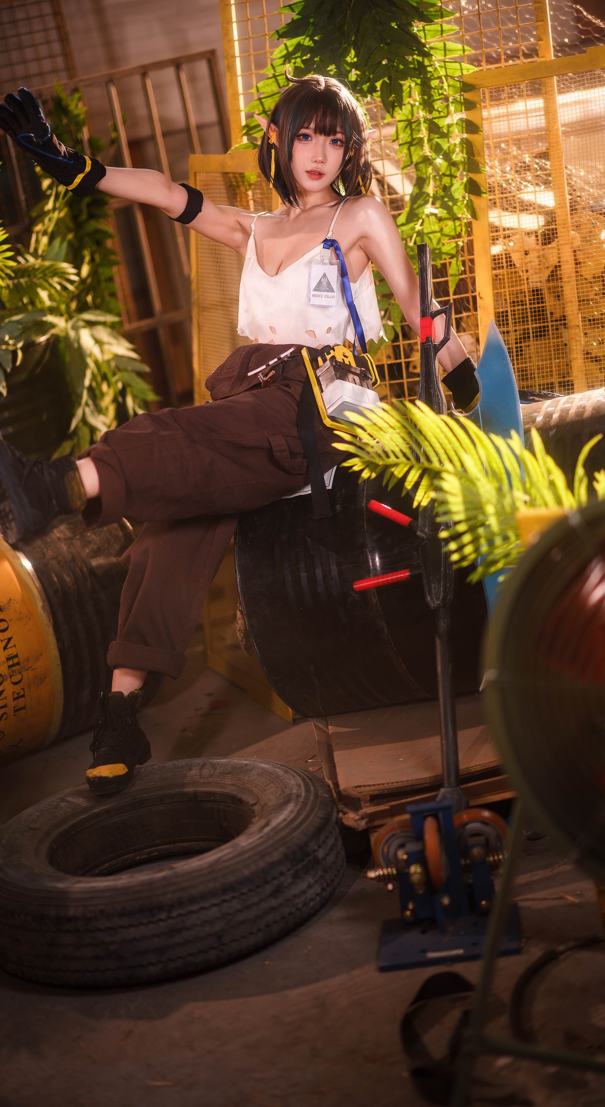 阿包也是兔娘-06月舰长《明日方舟 森蚺》 [33P-506MB] - 柚子肉