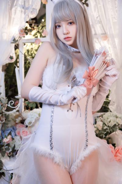 疯猫ss-纯白绒绒兔 [40P2V-1.02GB] - 柚子肉