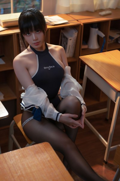 九言-黑丝竞泳 [69P-819MB] - 柚子肉