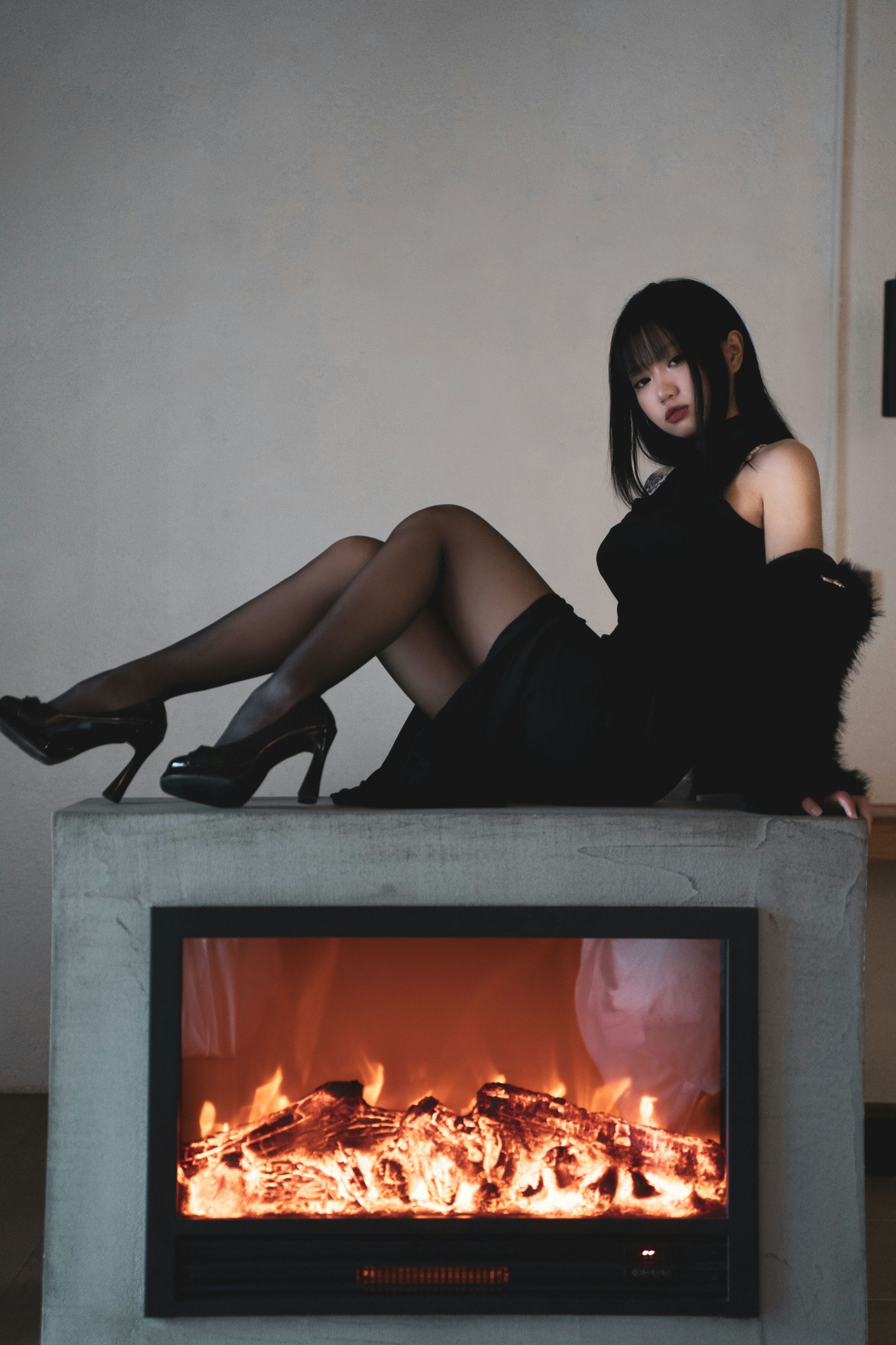 柒柒不可爱-清寂 [22P-308MB] - 柚子肉