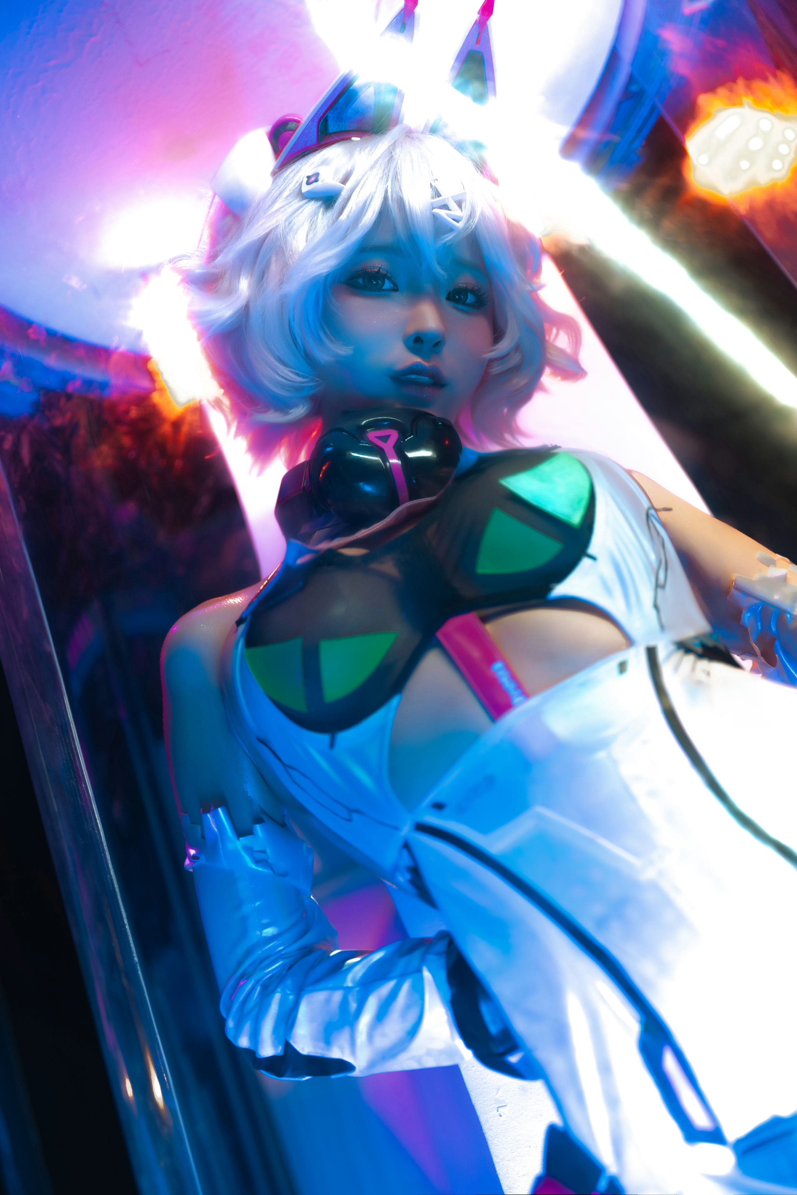 【蠢沫沫】《绯猁》 [18P-309MB] - 猫爪