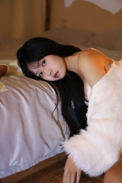 萌芽儿o0-昼夜 [39P-243MB] - 柚子肉