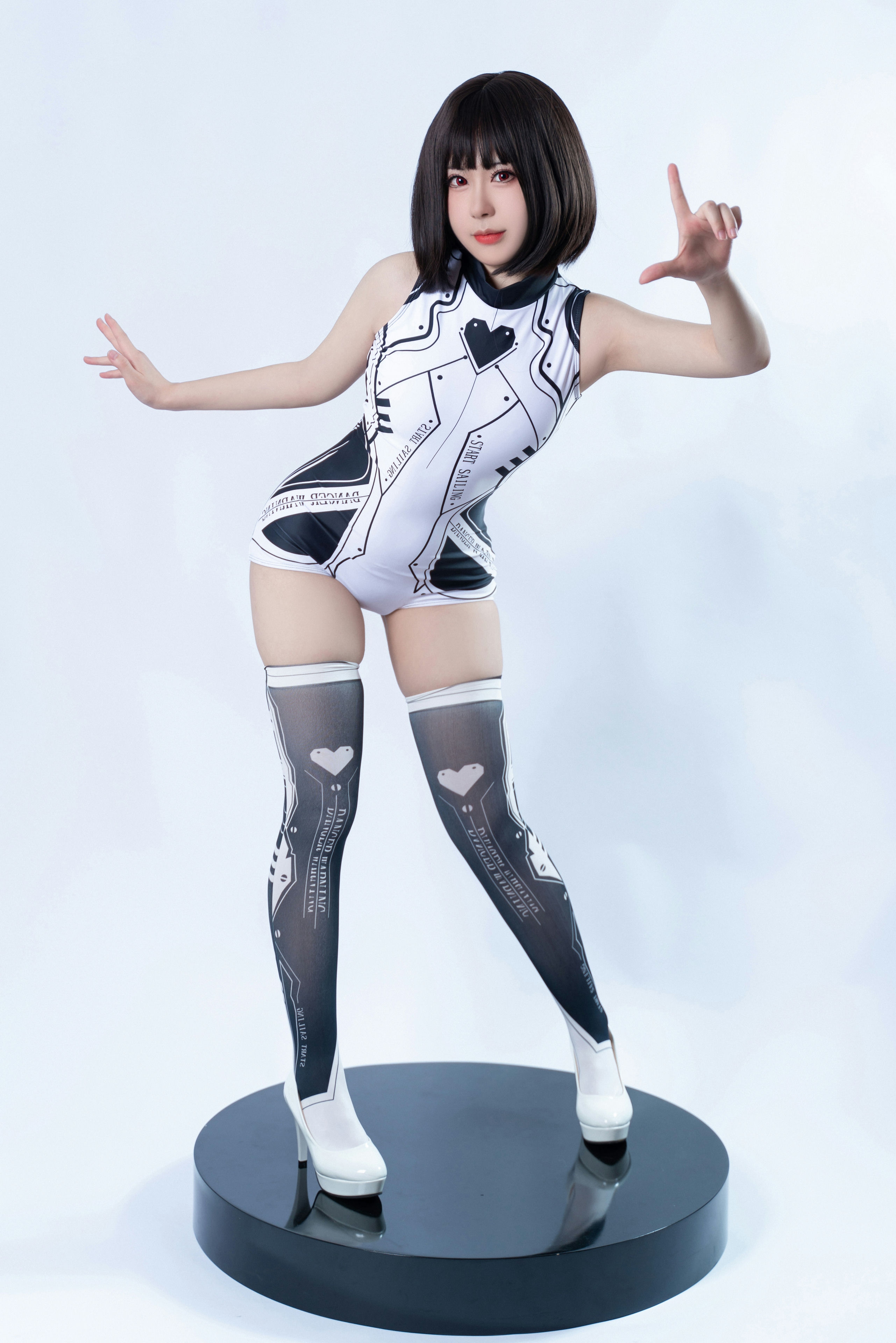 【虎森森(嗷呜虎虎)】战损死库水 [30P-267MB] - 猫爪