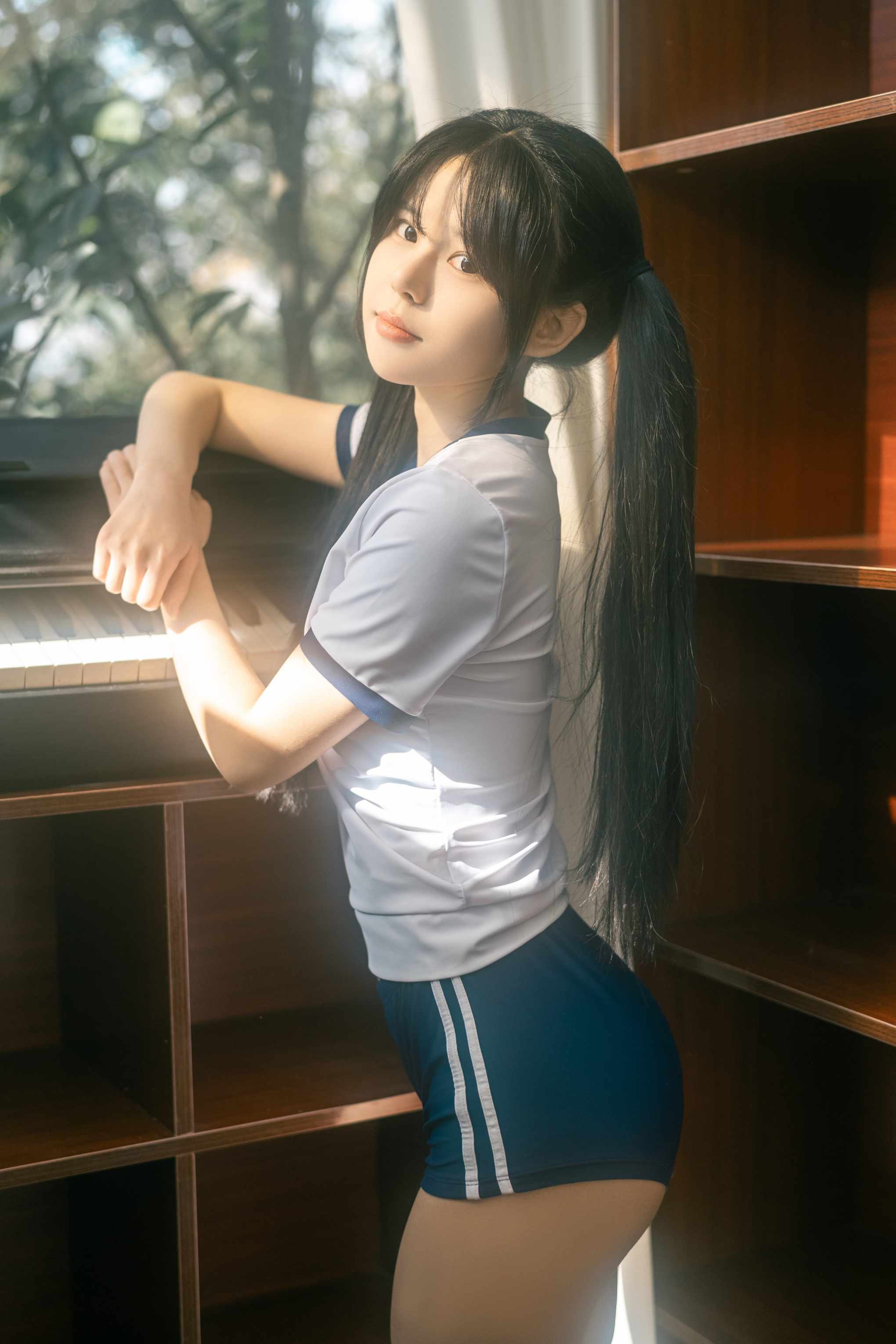 rua阮阮-原版无二次水印写真合集 持续更新 (13套) - 柚子肉