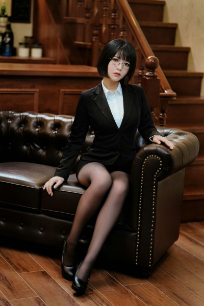 半半子-OL様 [37P-108MB] - 柚子肉