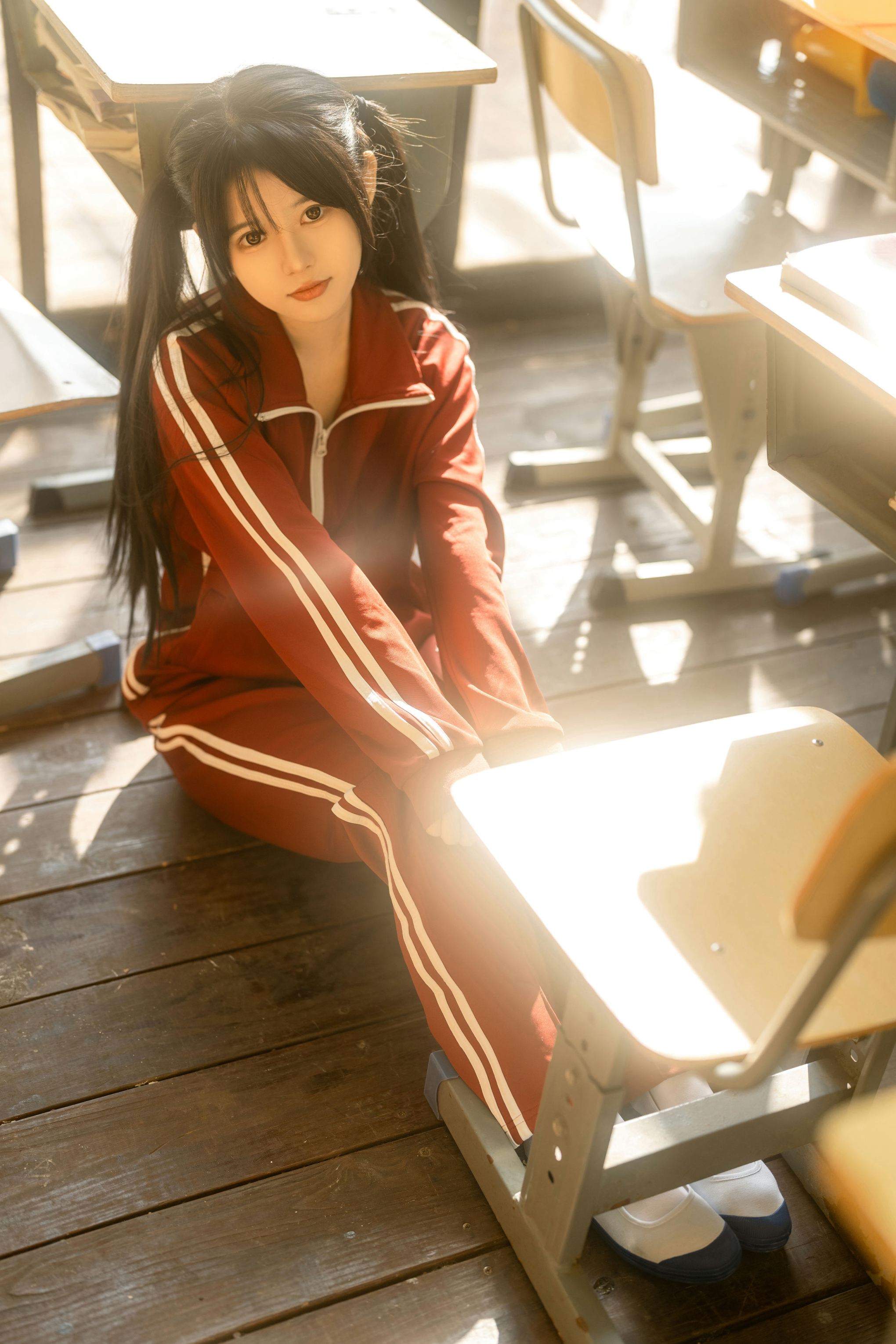 rua阮阮-课间阳光-红色校服 [42P-677MB] - 柚子肉