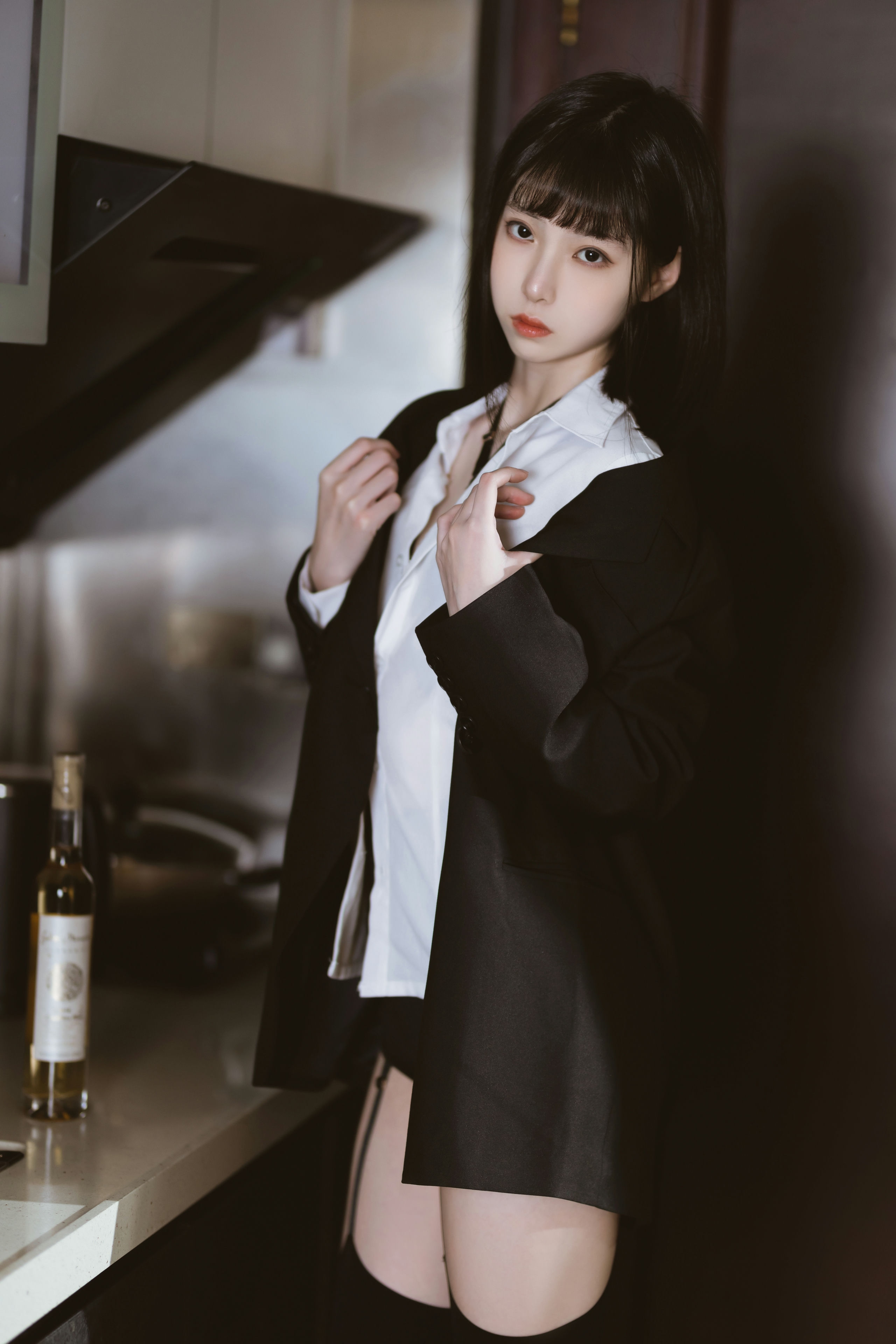 【许岚LAN】醉酒黑丝OL [60P2V-759MB] - 猫爪