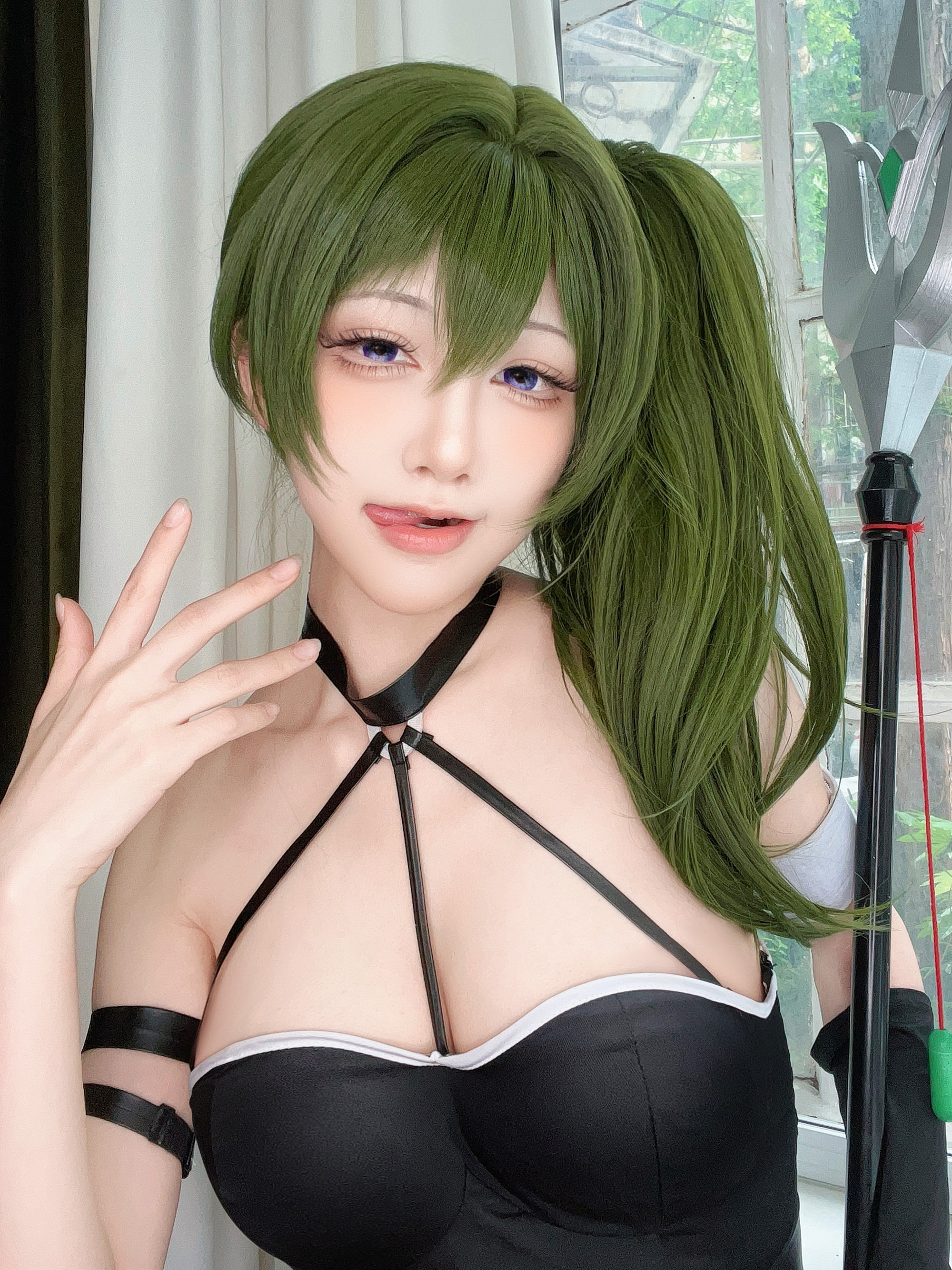 【水淼Aqua】24年05月Fantia葬送的芙莉莲 尤贝尔 [33P-53MB] - 猫爪