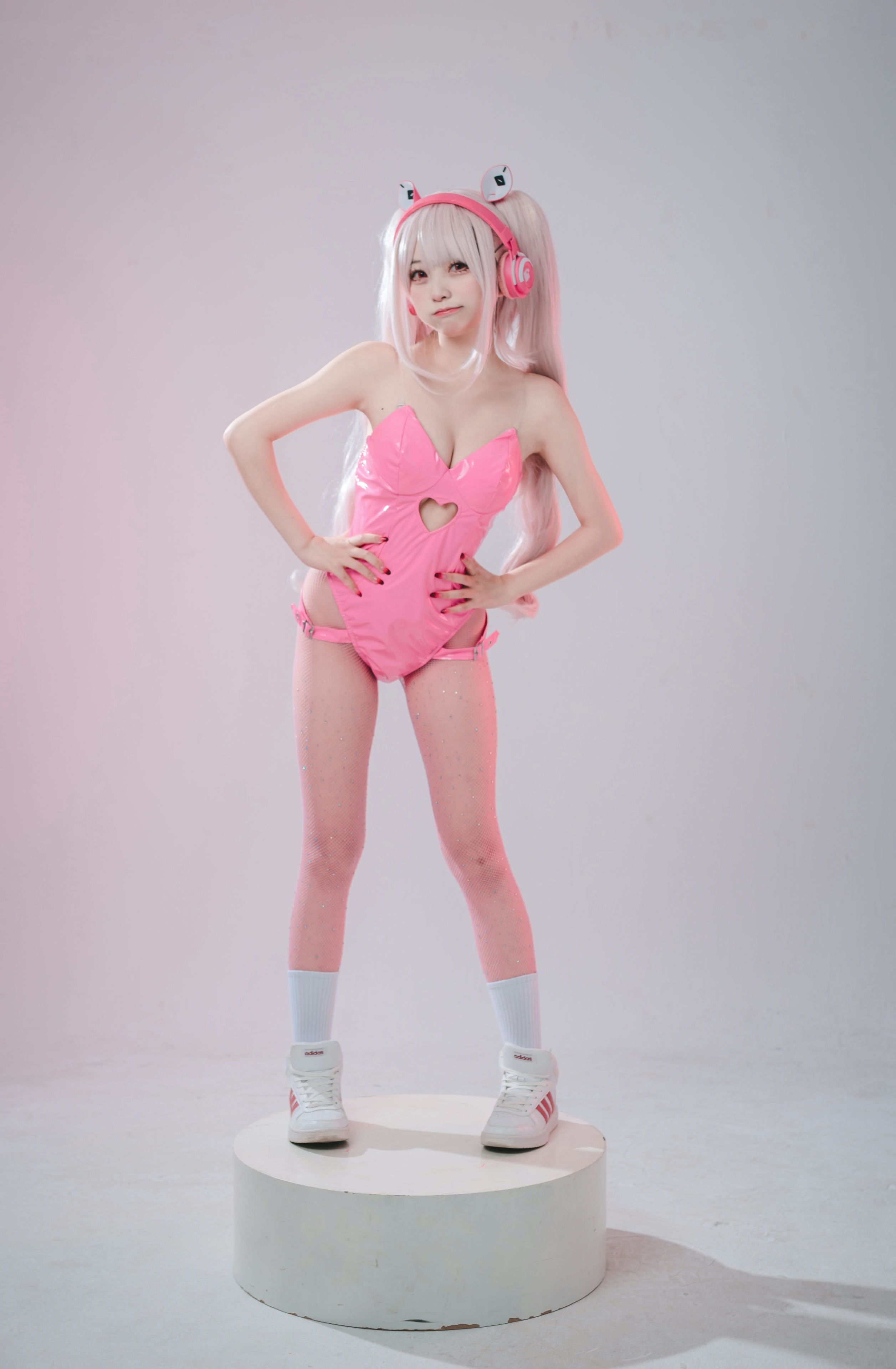 【花铃Hana】胜利女神 爱丽丝兔女郎 [66P-334MB] - 猫爪