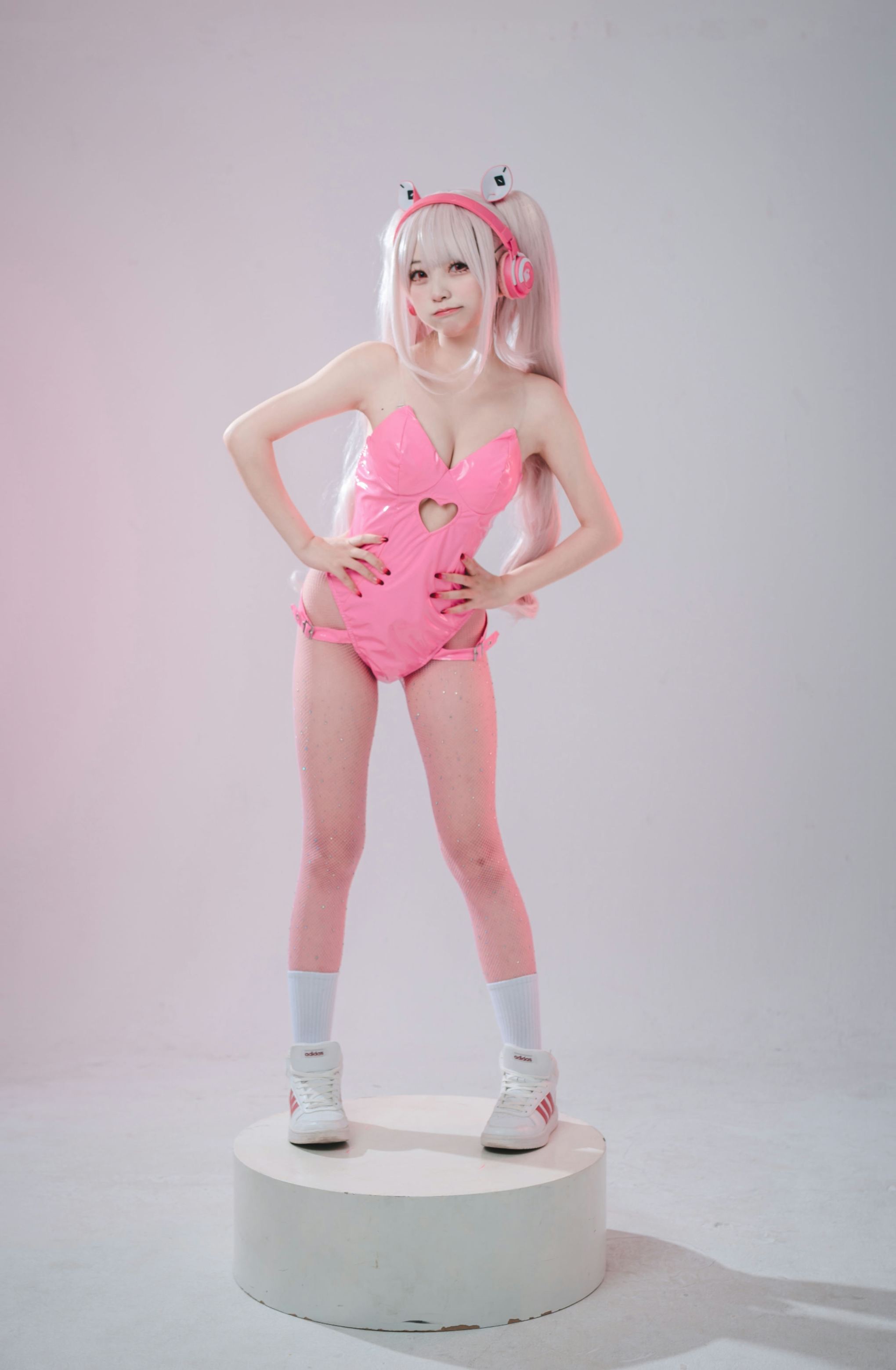 花铃Hana-胜利女神 爱丽丝兔女郎 [66P-334MB] - 柚子肉