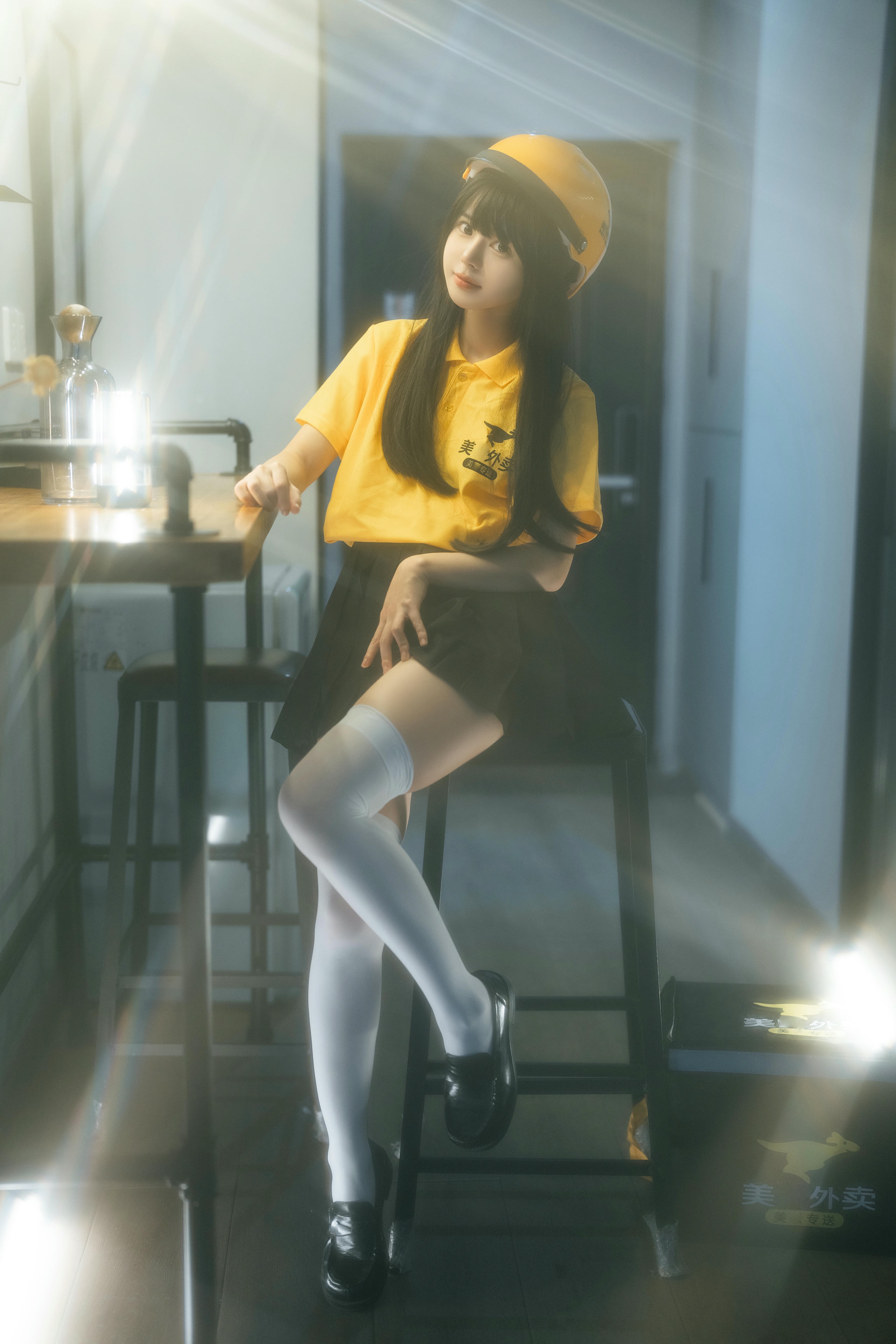 【rua阮阮】白丝外卖员 [40P-704MB] - 猫爪