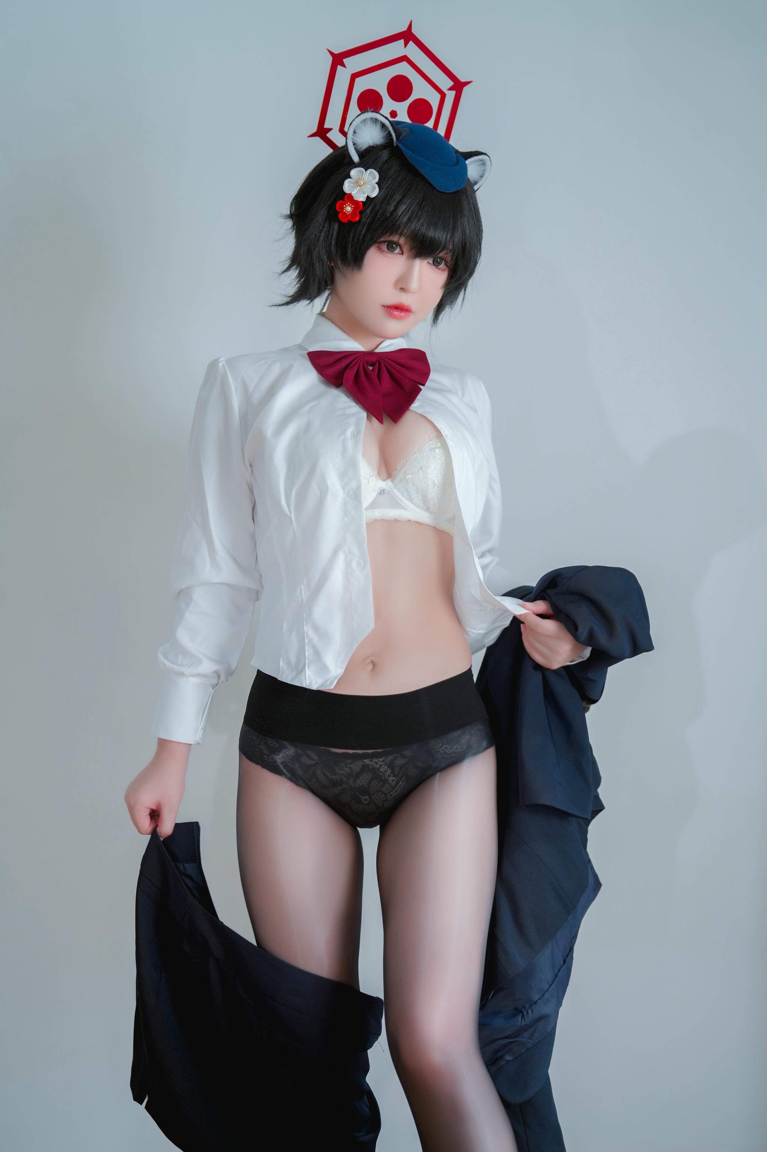 【半半子】蔚蓝档案 导游椿 [86P6V-593MB] - 猫爪