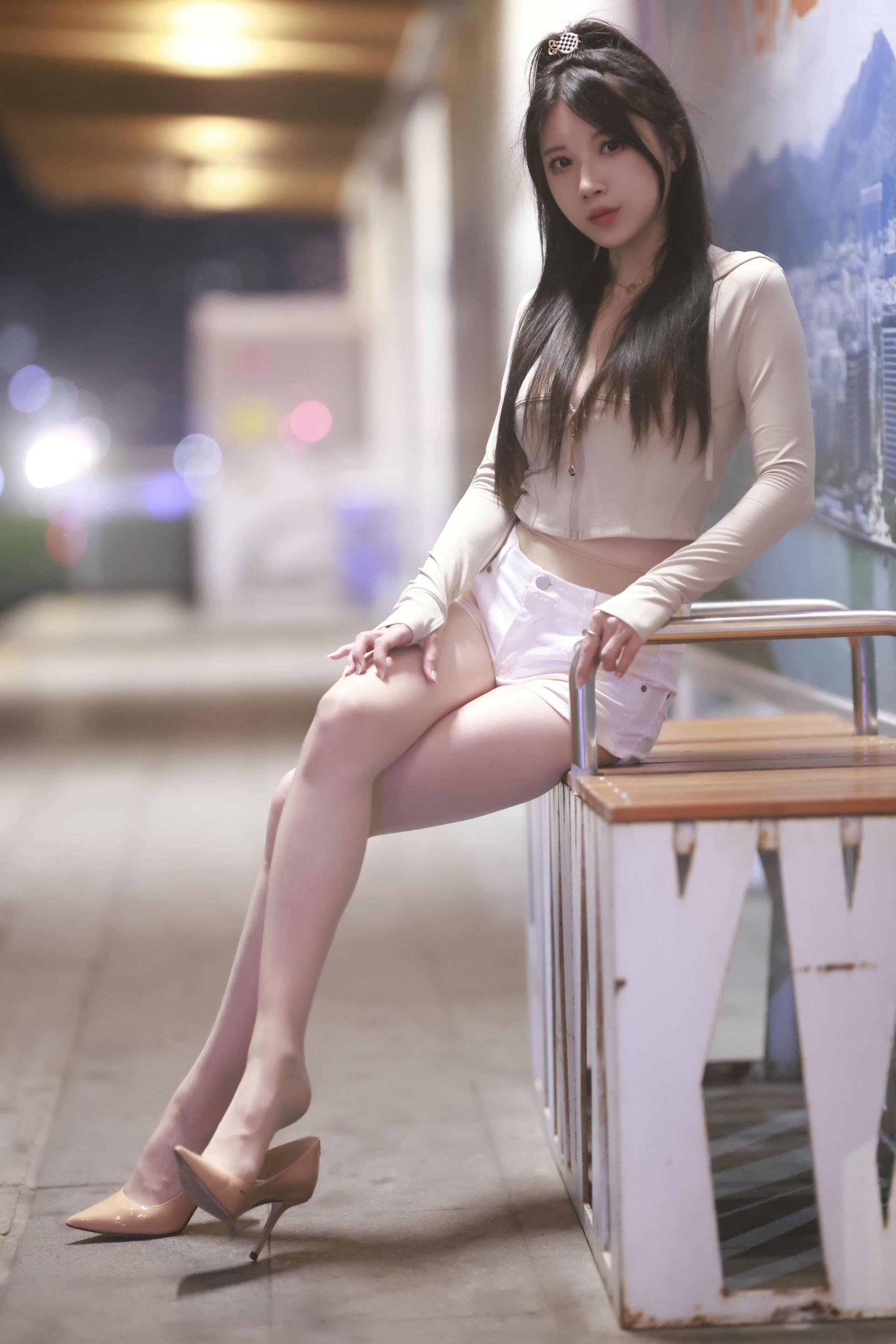 小女巫露娜-肉丝户外芳踪 [45P-601MB] - 柚子肉