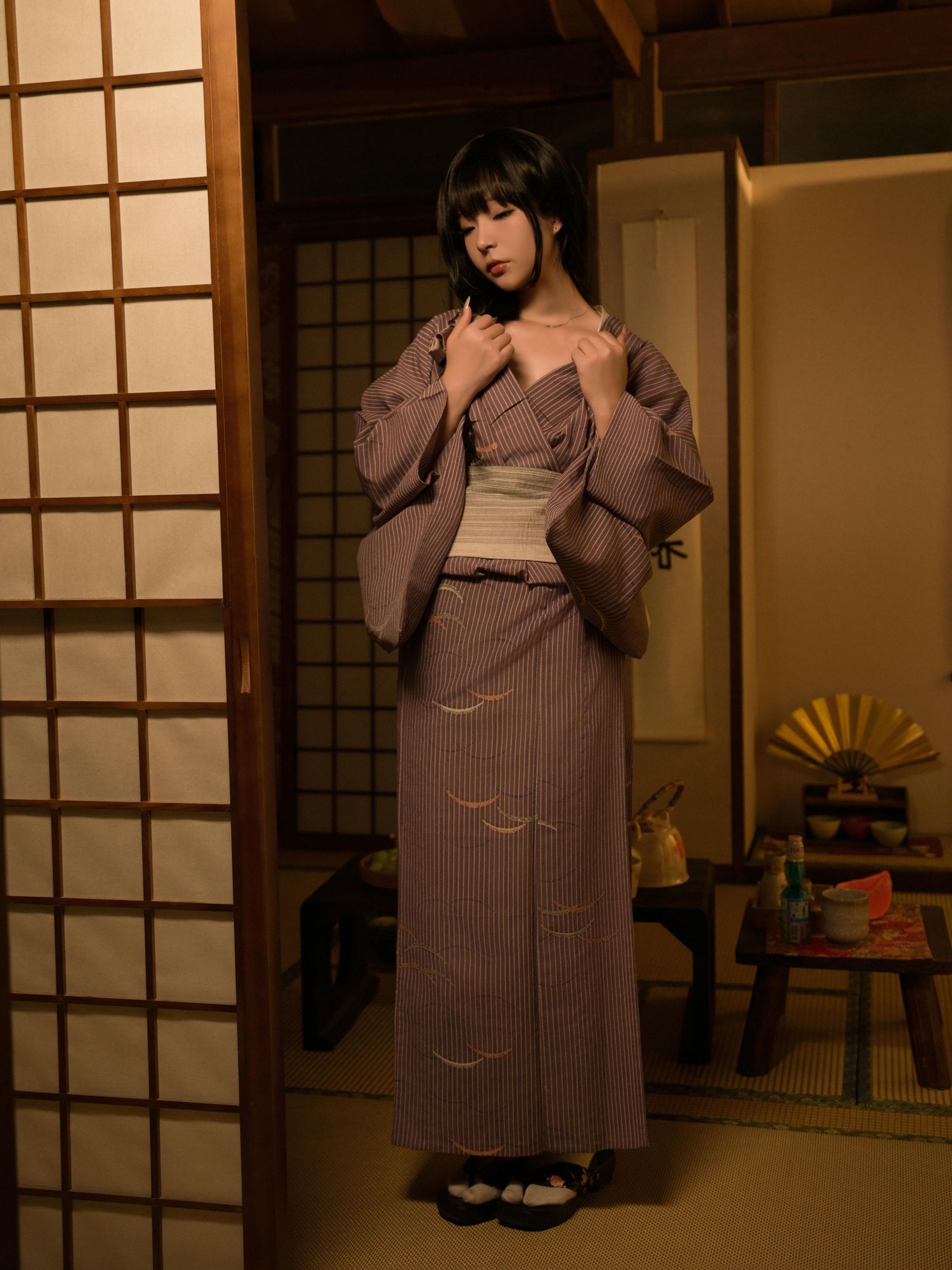 yuuhui玉汇-24年Vol.24 独居的寡姐 [135P1V-1.37GB] - 柚子肉