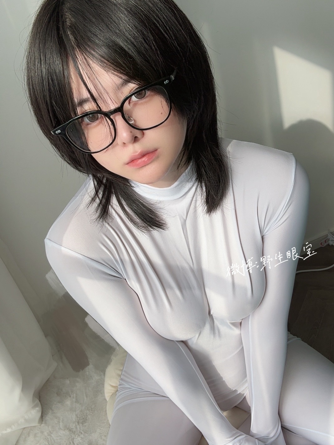 【眼酱大魔王w】Fantia 2024年11月会员订阅合集 [33P3V-136MB] - 猫爪