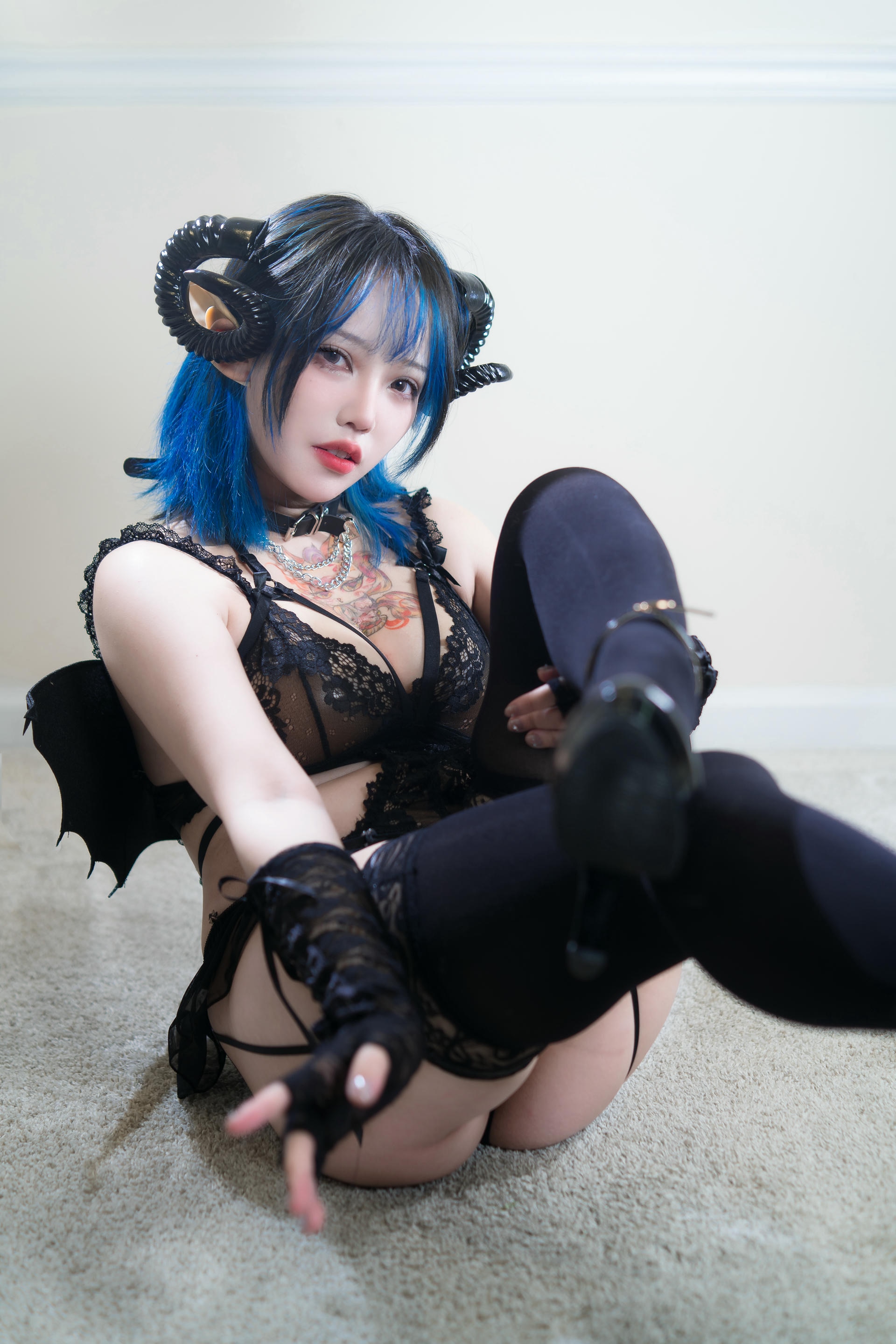 【狐洛洛子】2024年04月限定 深蓝魅魔 [46P-581MB] - 猫爪