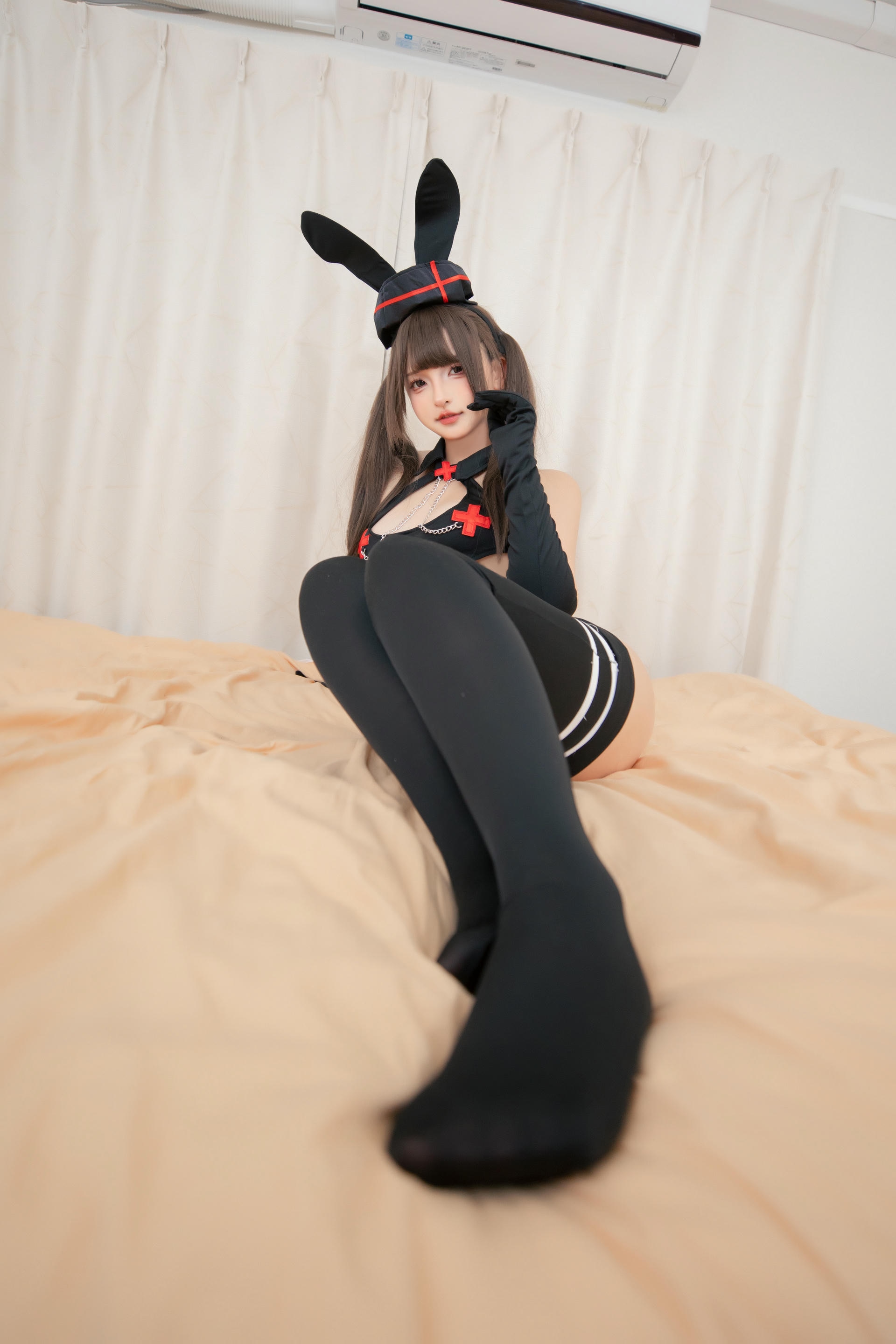 【神楽坂真冬】第五季 序号58 《黑兔护士》 [75P2V-261MB] - 猫爪