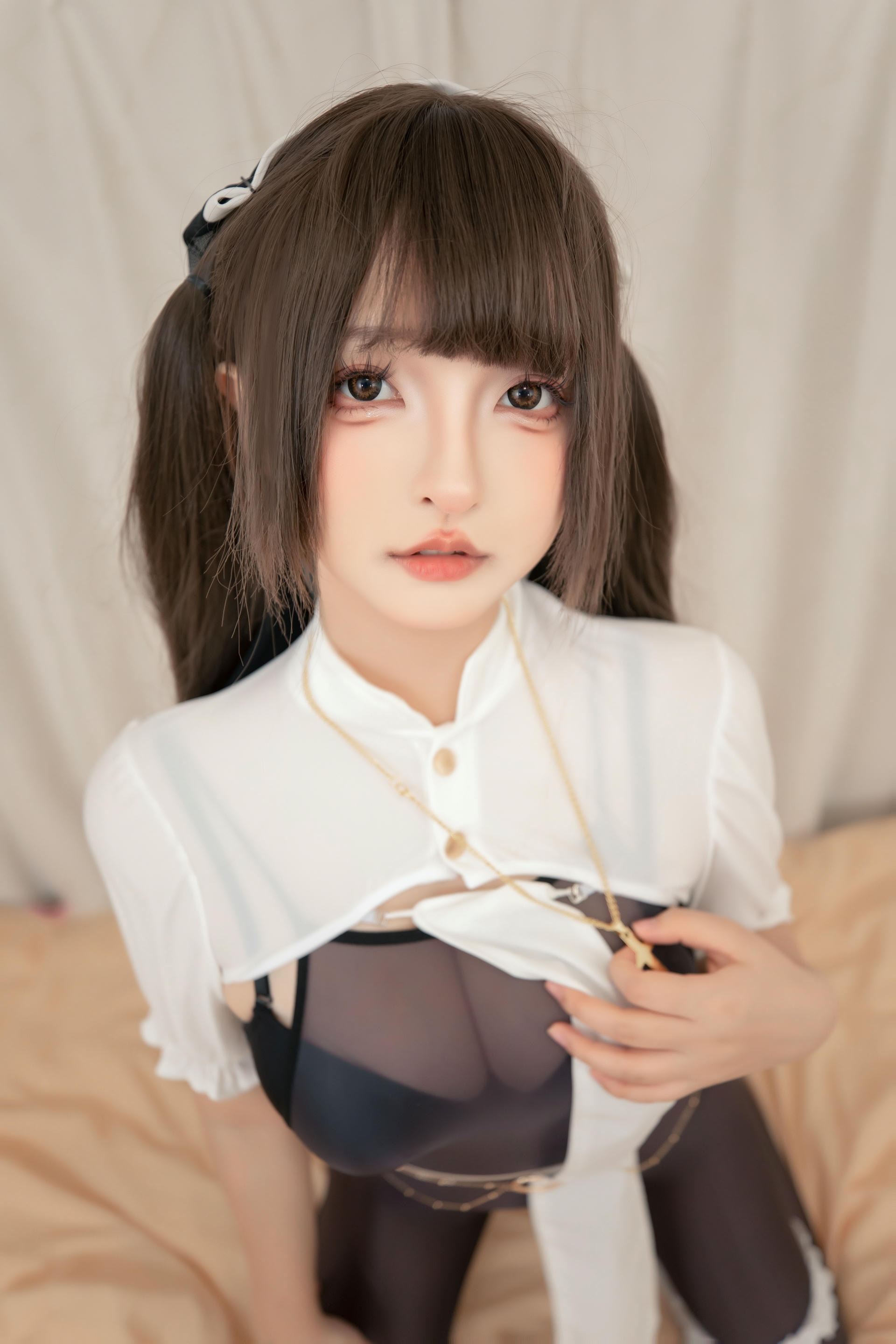 神楽坂真冬-第五季60 祈祷修女 [75P2V-326MB] - 柚子肉