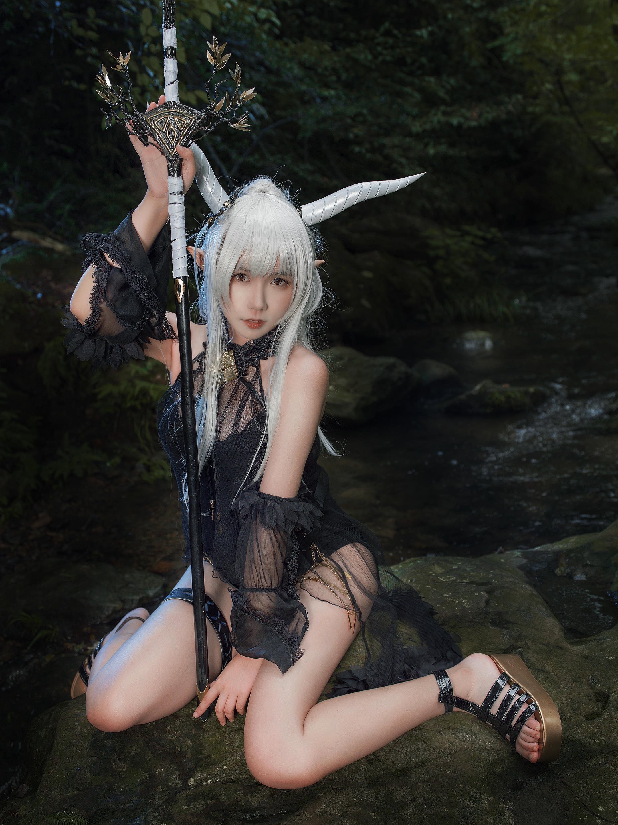 【麻花酱】明日方舟 闪灵泳装 [20P-266MB] - 猫爪