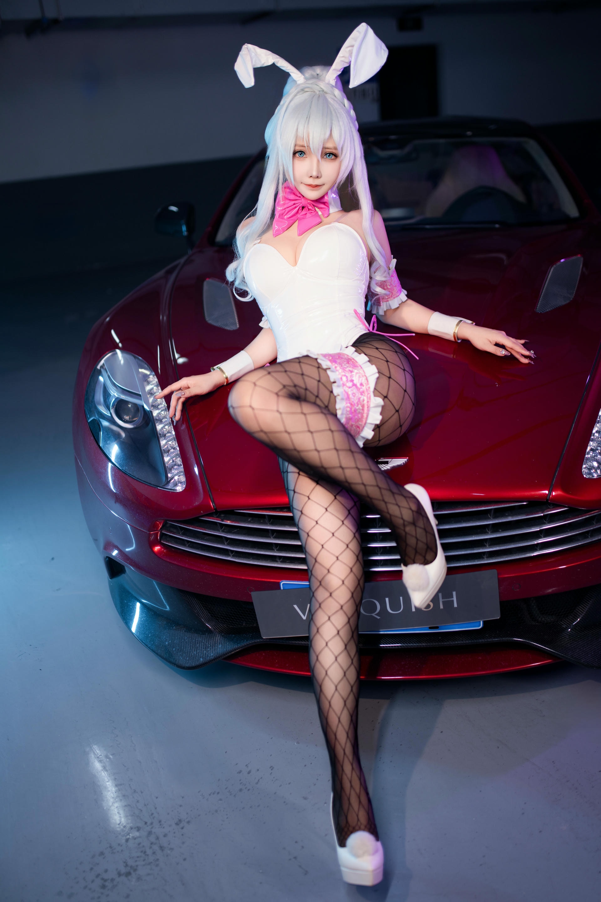 【抱走莫子aa】雪女跑车兔女郎 [27P-194MB] - 猫爪