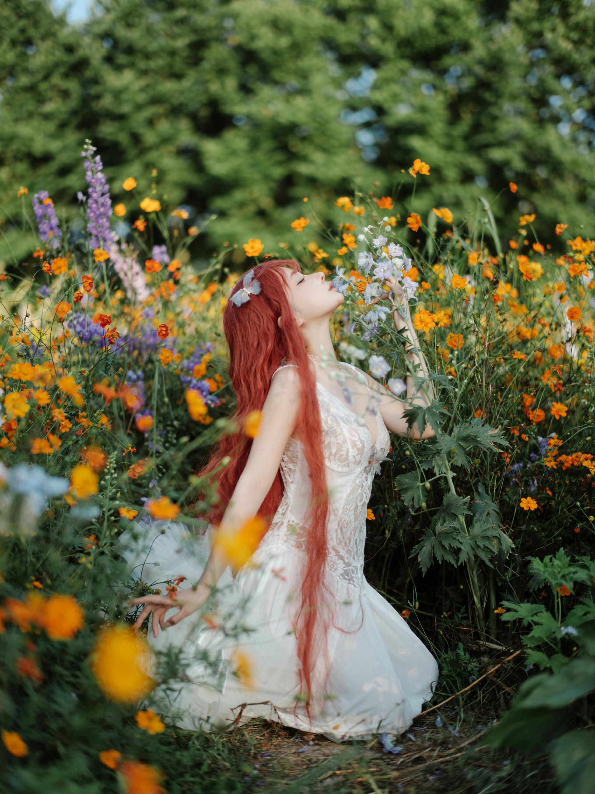 蠢沫沫-《花丛婚纱》 [67P-903MB] - 柚子肉